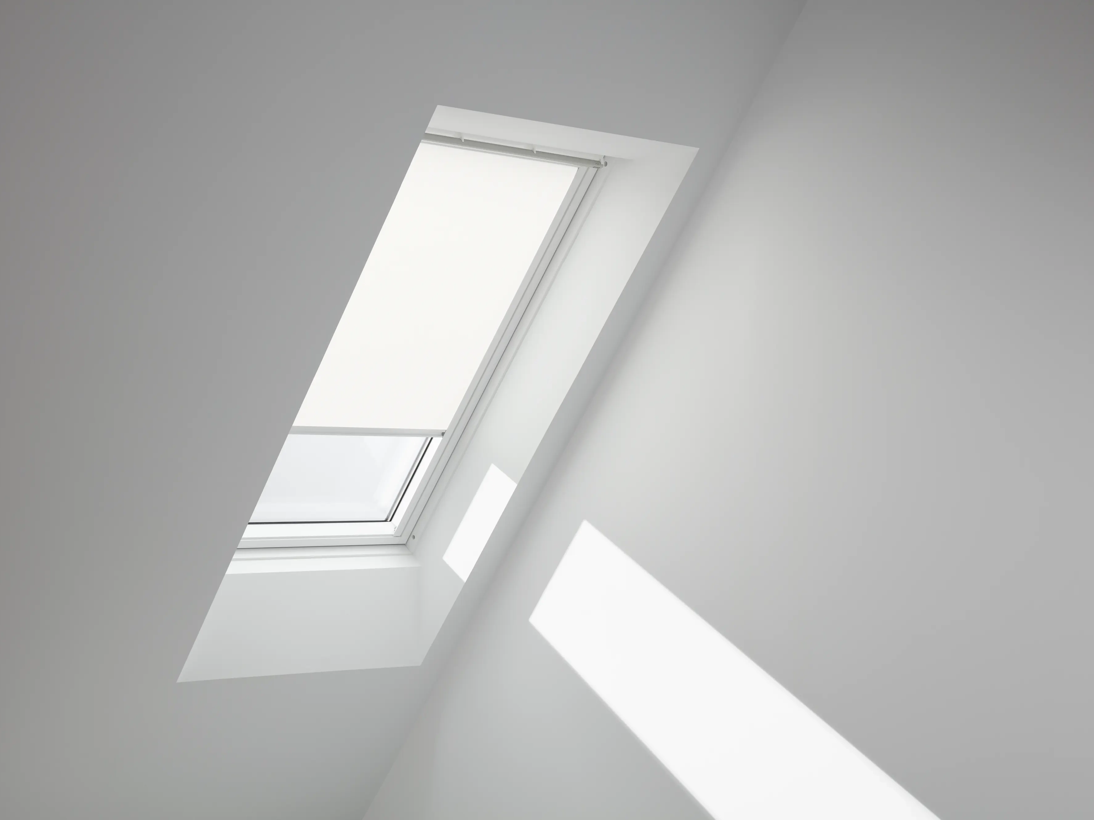 Blinds and shutters - Exterior sunscreening - see products