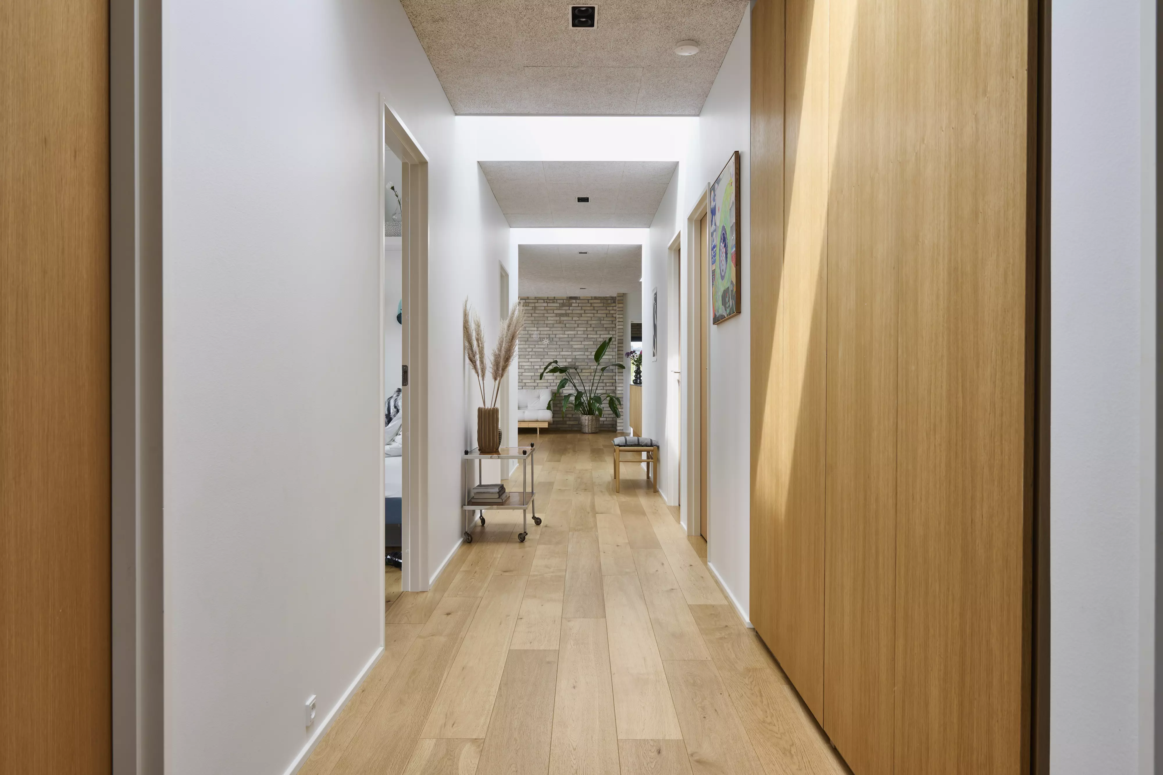 Dunklen Gang heller gestalten: 5 Tipps | VELUX Magazin